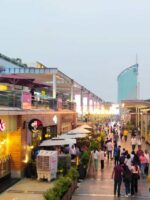 DLF CyberHub Gurgaon (Gurugram)- Complete Tour Guide